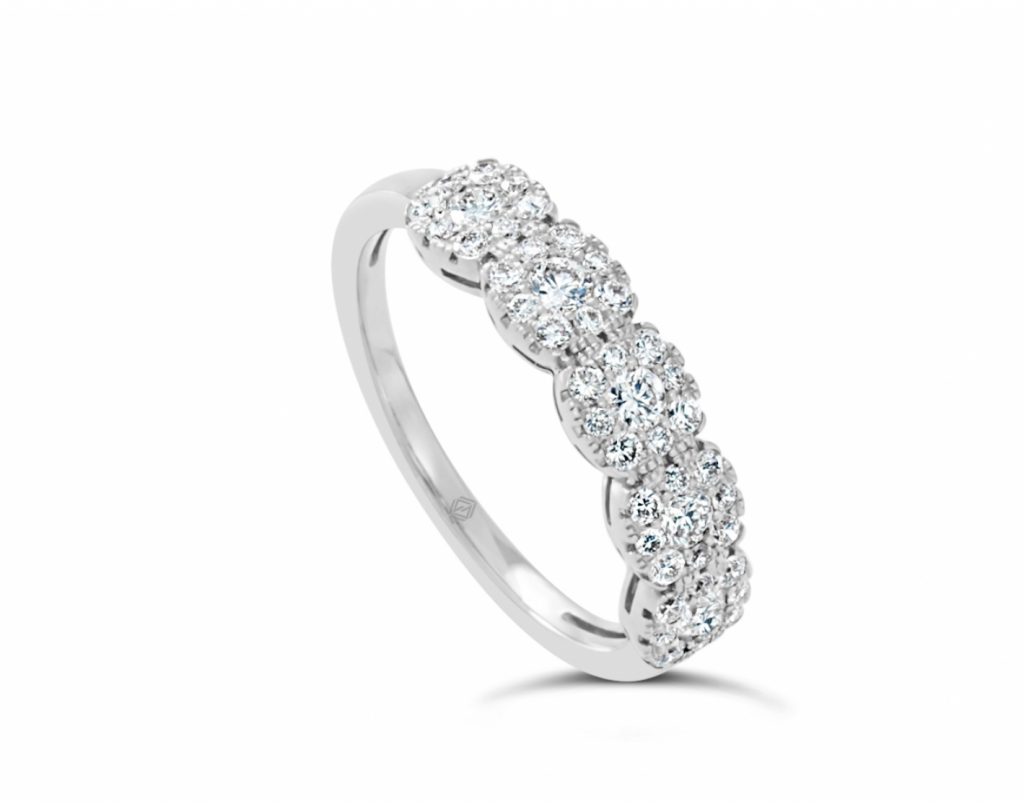 Guide to Our Luxury Christmas Diamond Jewelry Gift Ideas